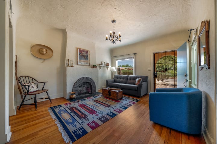 Close To U Of A | 1 Br 1 Ba | Sam Hughes | Patio - Tucson, AZ