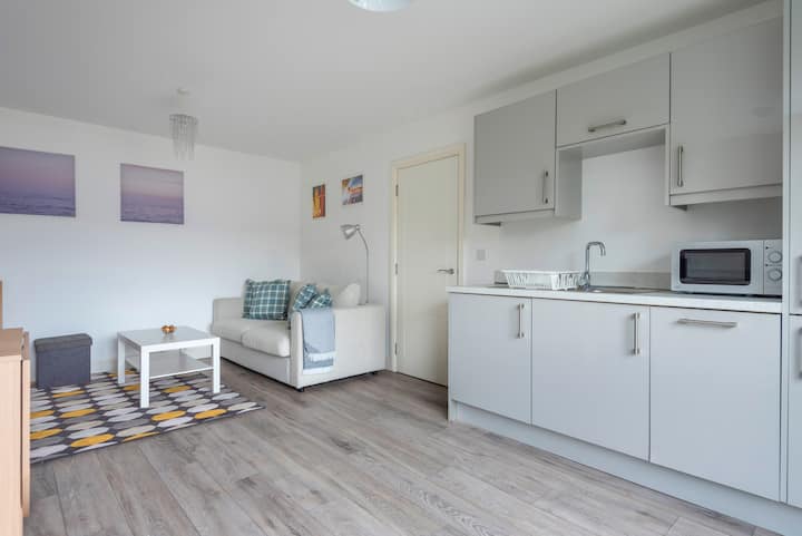 Cosy 1 Bed Apartment (F4) Next To Excel/ Lcy - Woolwich