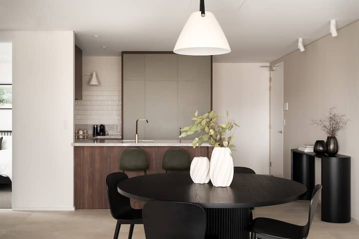 Olive Suite - Central Stylish Apartment - Dunsborough