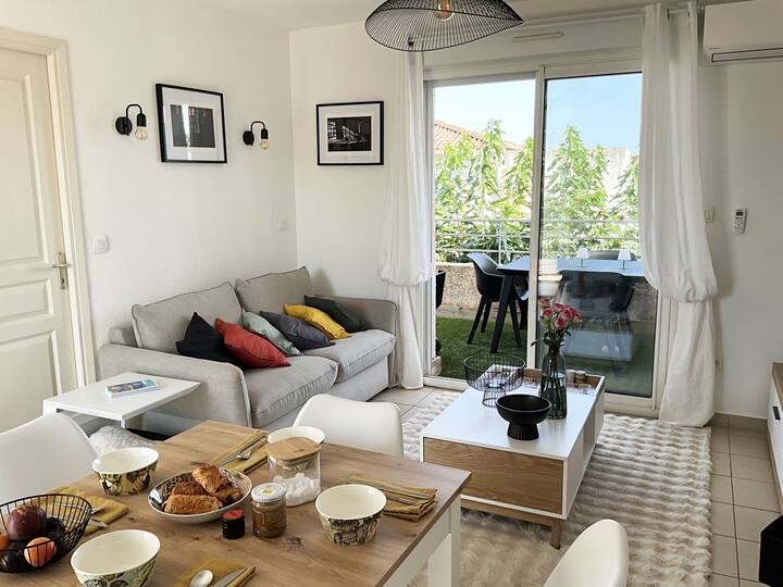 Charmant T2 - Terrasse - Wifi - Accès Direct Plage - Corsica