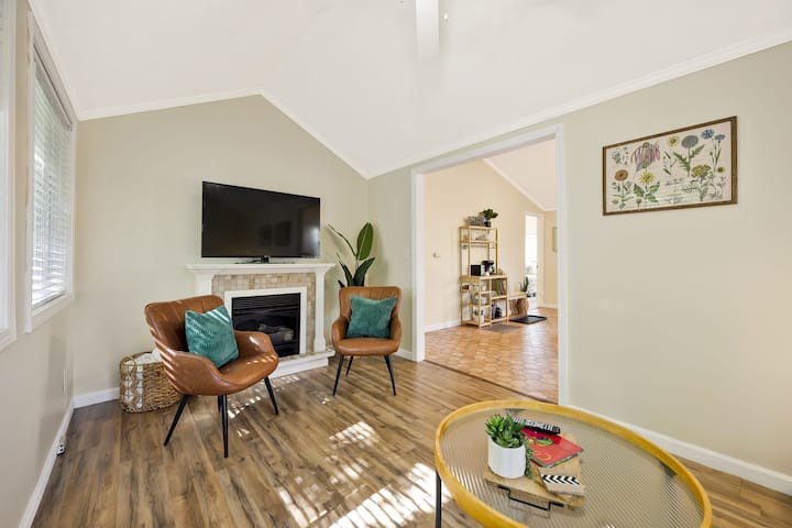 Two Bedroom: Near The Caverns - Monteagle, TN