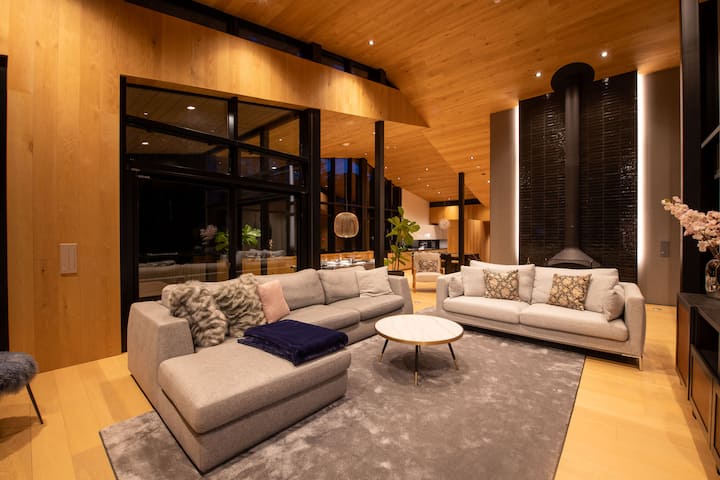 Kazahana | 5br Designer Chalet W/ Onsen, Hanazono - Hokkaido