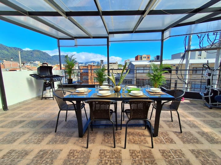 House 5 Min From El Campín, With Private Terrace - Bogotá