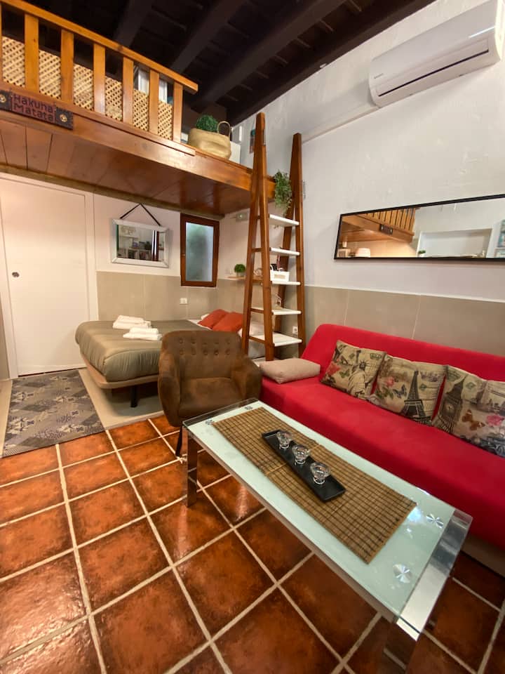 Alcázares Sevilla Urban - Tomares