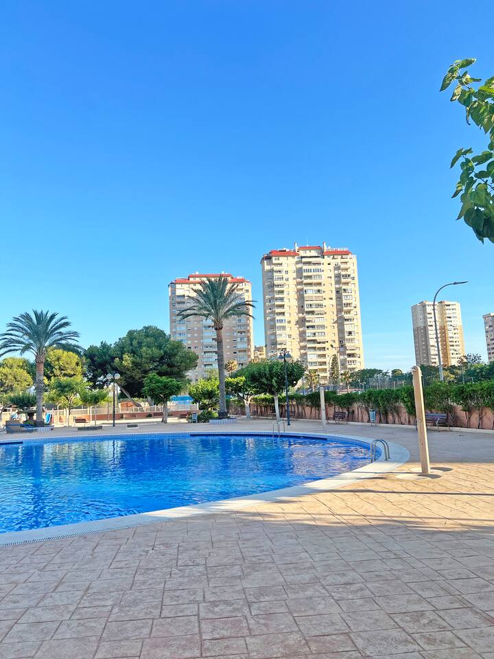 Coqueto, Nuevo, A 50m Del Mar. A/c. Parking Gratis - Alicante