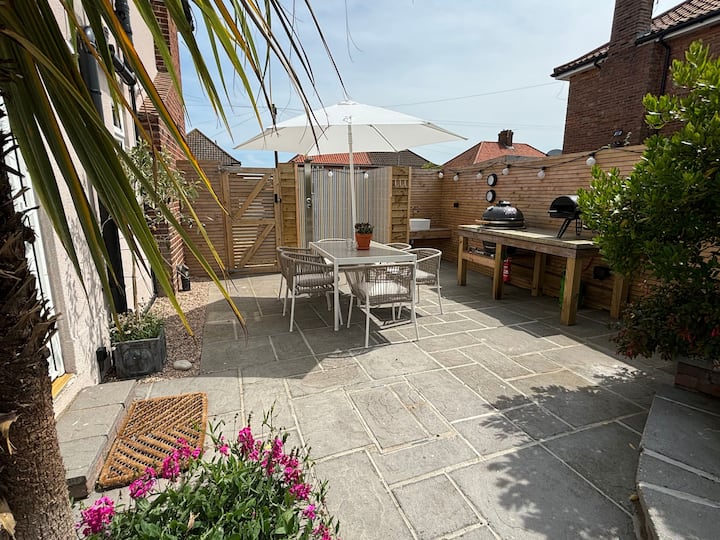 Art-deco Seaside Home, Near To Everything; Cromer - Cromer