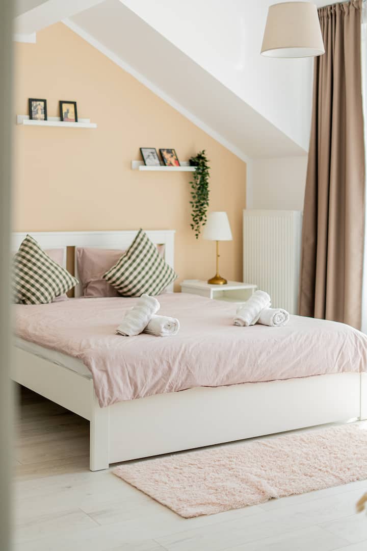 Hideaway Apartment - Brașov