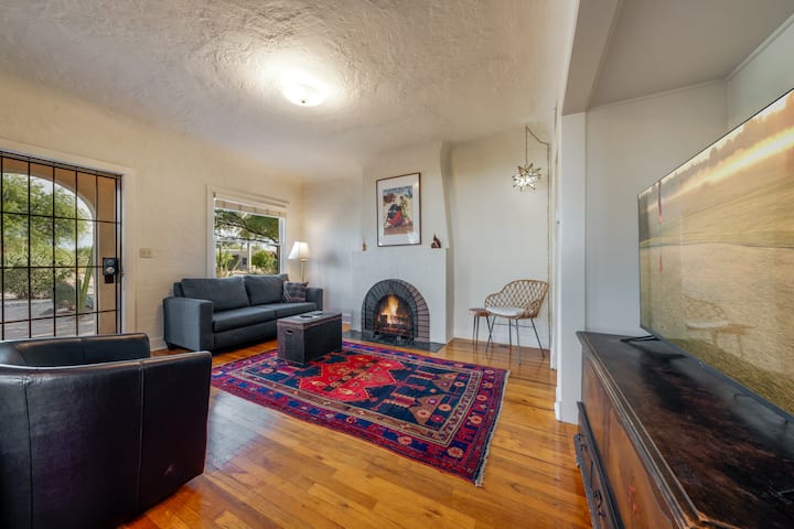 Charming | Sam Hughes | 1 Br 1 Ba | Outdoor Dining - Tucson, AZ