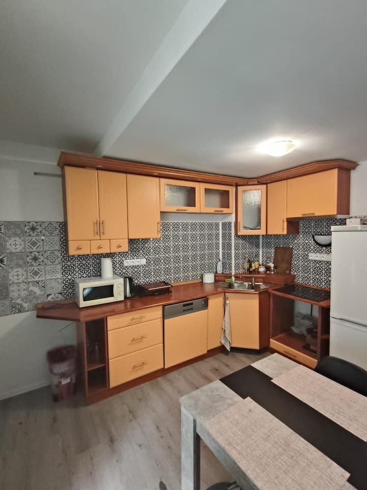 Apartment Near Sanatorium - Cieplice