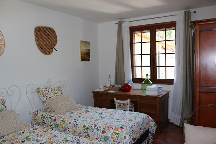 Chambres Chez L'habitant "ÉLiona Marie"
2 Chambres - Le Cannet-des-Maures