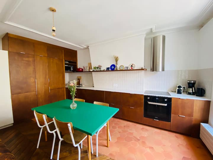 Appartement De Charme Gare Du Nord - ibis Paris Gare De L'Est TGV
