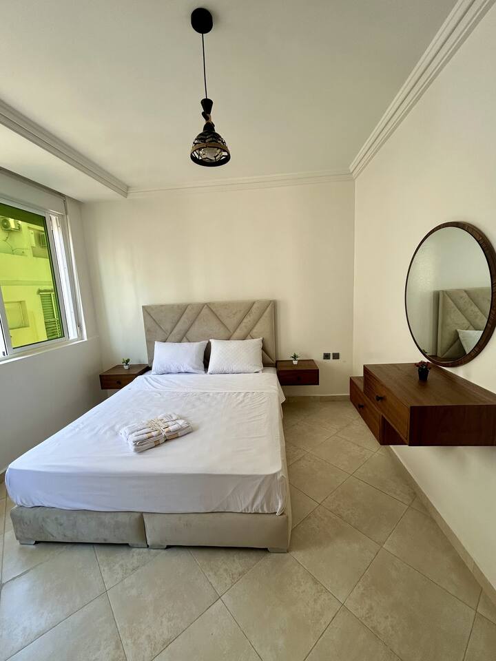 New Clean/calm Apartment For Travelers - 탠지어