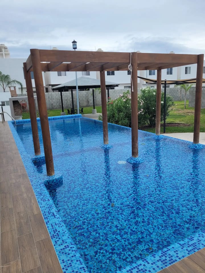 Casa De 3 Recamaras A 3 Min De Playa - Tampico