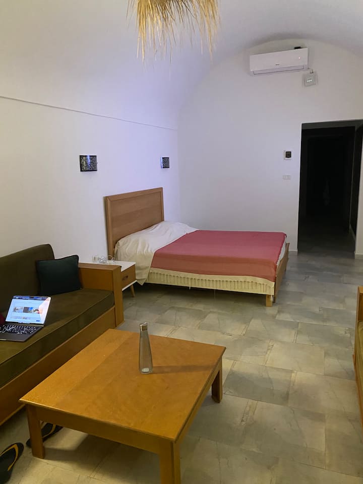 Bungalow Au Bord De La Plage 
Calme 
Confortable. - Kelibia