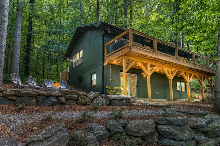 Lakeviews-rumblingbald-gmrm-hottub-firepit-petfrd - Chimney Rock State Park, Chimney Rock