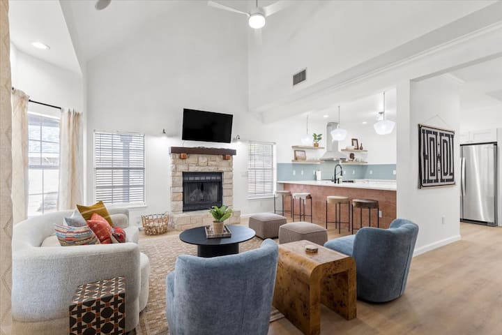 Charming Country Retreat In Pflugerville - Pflugerville, TX