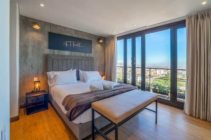 Nok Stylish 2 Masters W/patio & View - Bogotá