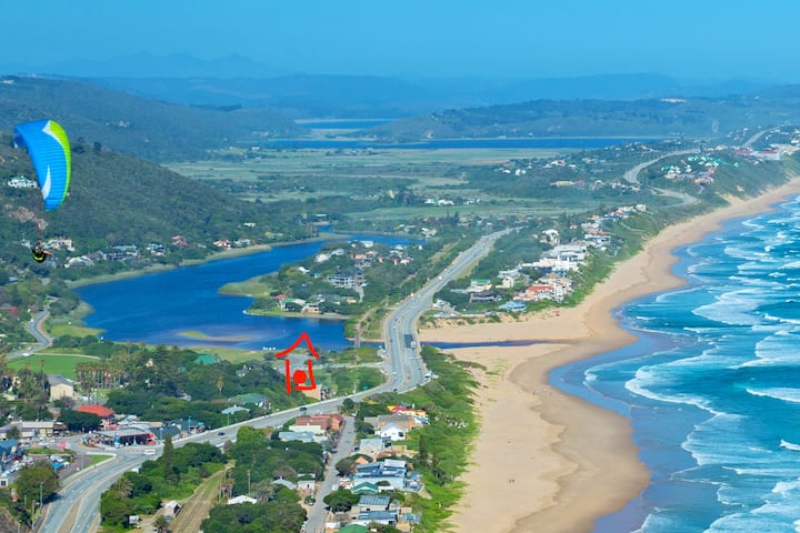 Bright Corner 1 Bedroom Beach Apt. - Wilderness