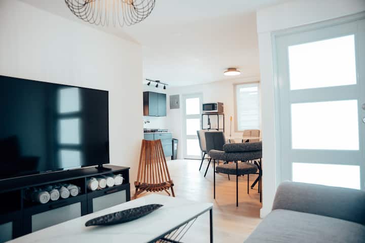 Iconic Home 8 Guest/3 Beds/3 Rooms Cozy - San Juan - 