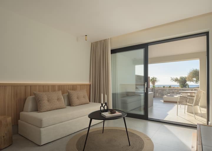 Paligremnos Infinity Deluxe Suite With Hot Tub 102 - Plakias