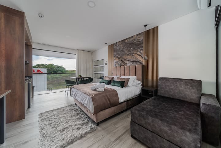 |Ahead| Chic Loft With Balcony & Ac - Pereira, Colombia