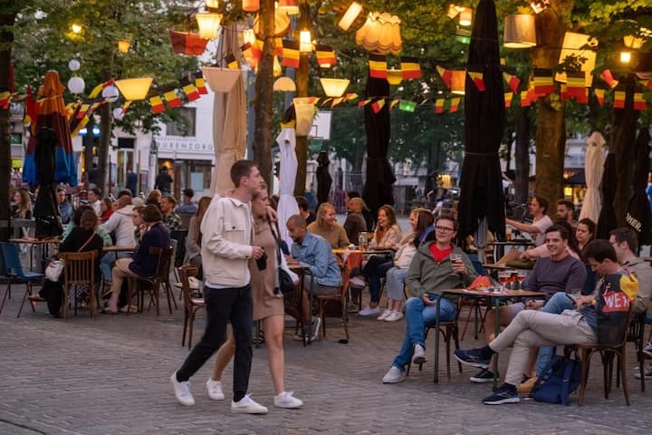 Jullie Verblijf In Een Herenhuis - Antwerp