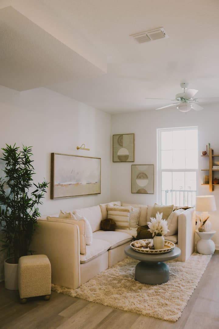 Welcome Canary: Townhome Oasis - 萊克蘭