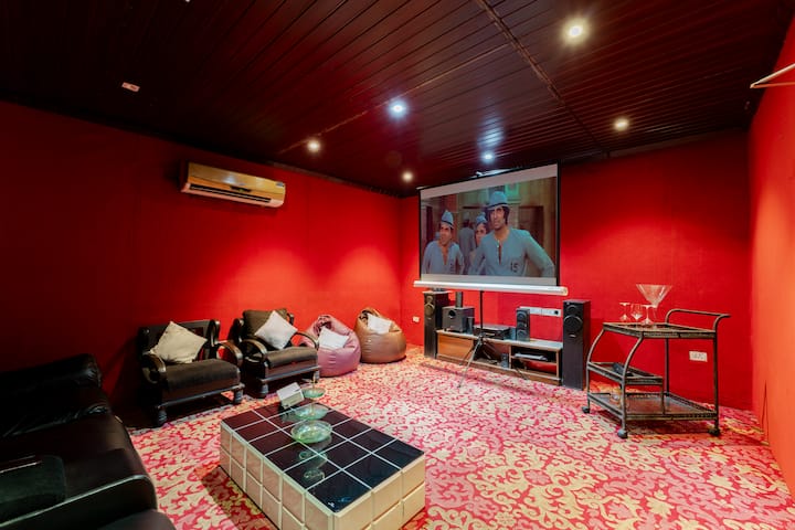 Pearl Palace Spacez Luxe Villa W/ Private Theater - Mumbai