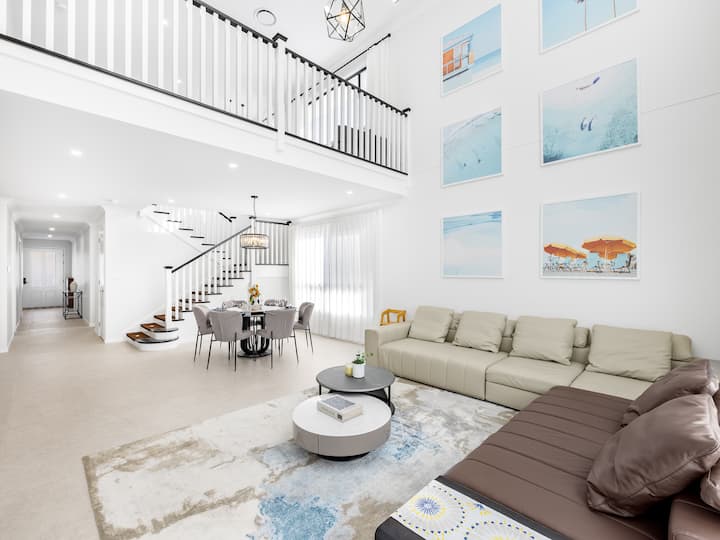Mint New 4br Maison| Immaculate, Stylish& Spacious - Springwood