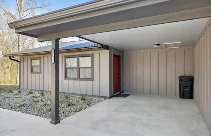 Cozy Haven
Duplex Unit 1 - Sevierville, TN