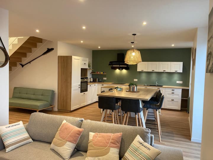 Grand Appartement Neuf Face Au Port - Quiberon