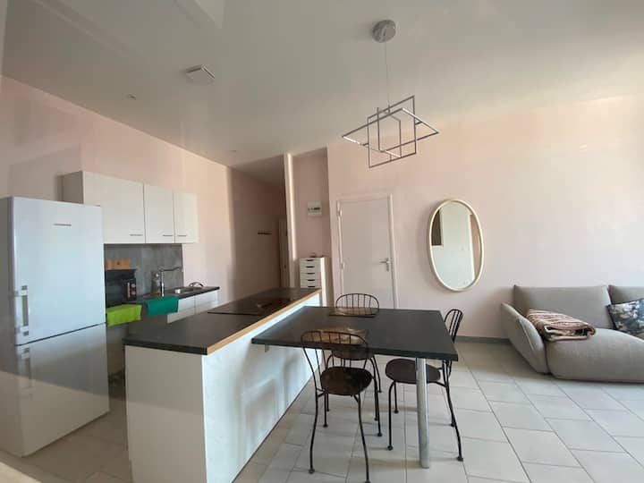 Chambre 10m² - Nîmes