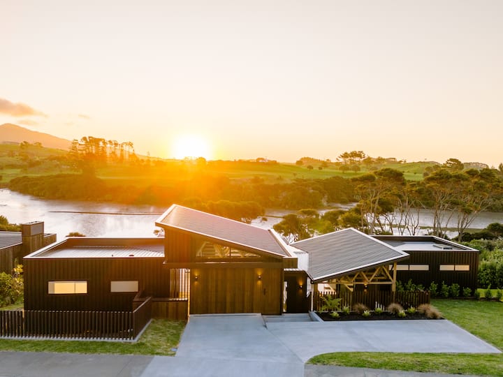 Kotare Grove - Raglan