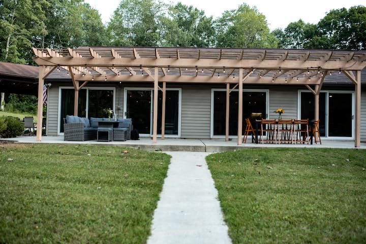 Camp Sand Hollow - Stocked Pond & Trails - - Lost lands festival