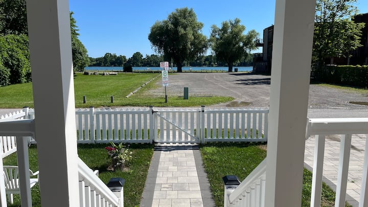Water View - New Cottage In Niagara-on-the-lake - Niagara-on-the-Lake