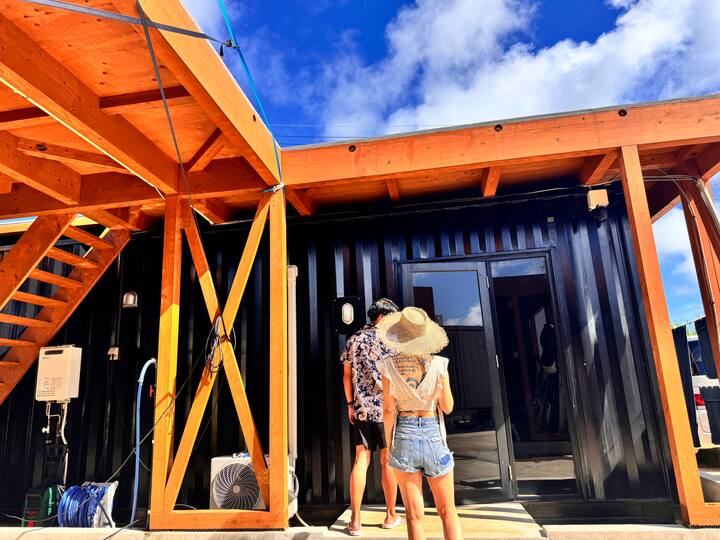 Room Blueビーチまで850mにあるシンプルで快適なホテル。格安レンタカーオプションも選べます - 미야코 섬