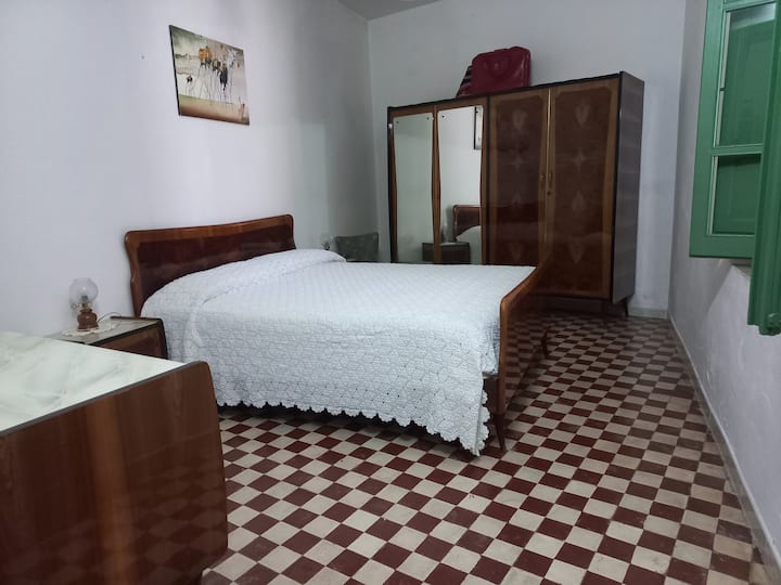 Is Brebus: 'Casa Antica' - Iglesias