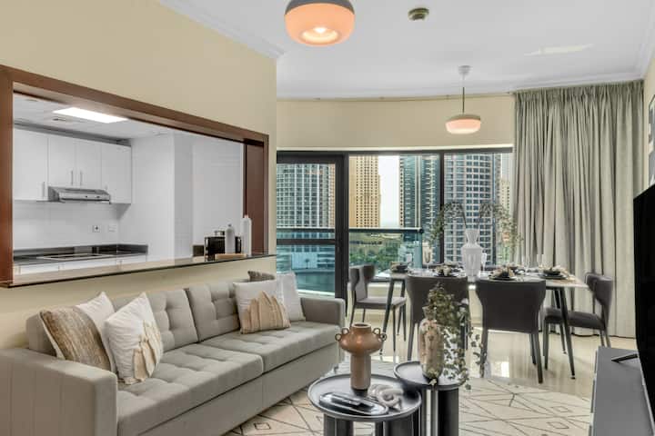 Stylish & Curated 2br In Time Place W/ Marina View - Vereinigte Arabische Emirate
