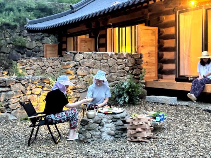 스테이 팔랑 별하 - 
지리산 불멍 촌캉스 한옥 - Namwon-si