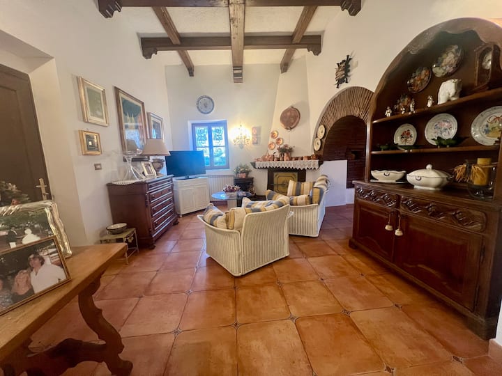 Villa Anna-il Borgo Nel Bosco - Subiaco, Italy