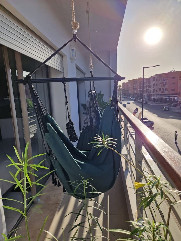 Bright Medina Apt W/ Big Balcony - Marrakech