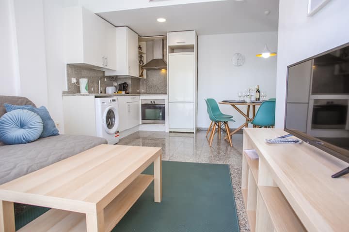 Al45 - Appartement En Deuxième Ligne De Mer Fenals - Costa Brava (Spain)
