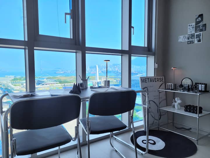(Busanstation[ktx] 30sec)oceanview#2 Achromatics. - Busan