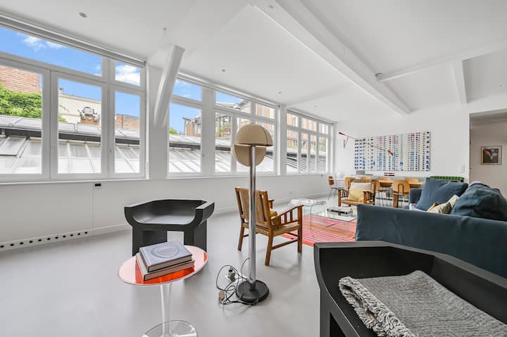 145 Sq. Meter Loft With A.c. - Paris