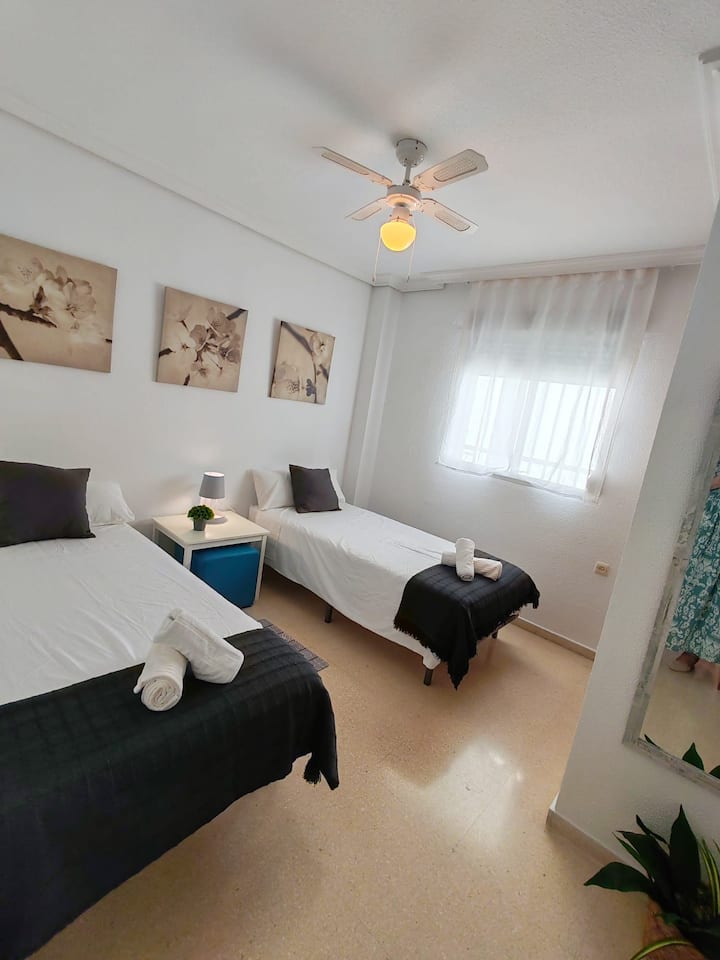 Anfitriones De Glamour - Albor De Sevilla (Room) - Dos Hermanas