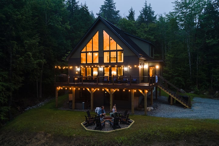 Maine Woods Chalet! Hot Tub | Game Room | Privacy - Maine