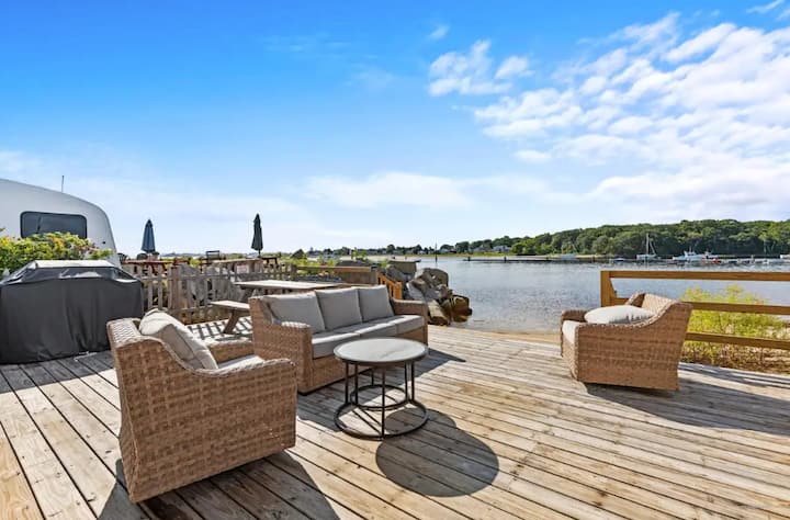 Beach Front Home With Deck And Balcony - Saco, ME