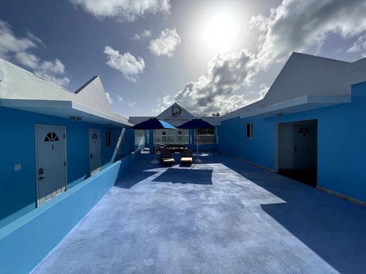 Driftwood Haven | West End Studio Retreat - Anguilla