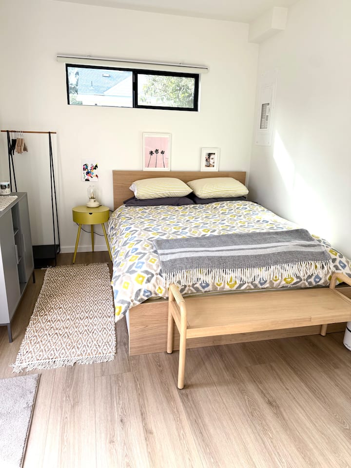 Private Retreat Eco-friendly Studio W/free Parking - Pasadena, CA