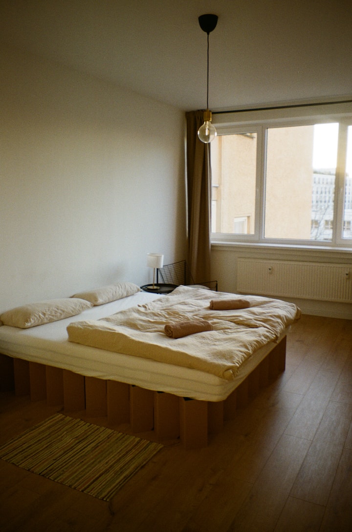 Helles Elegantes Zimmer In Berlin-schoeneberg 1 - Berlin